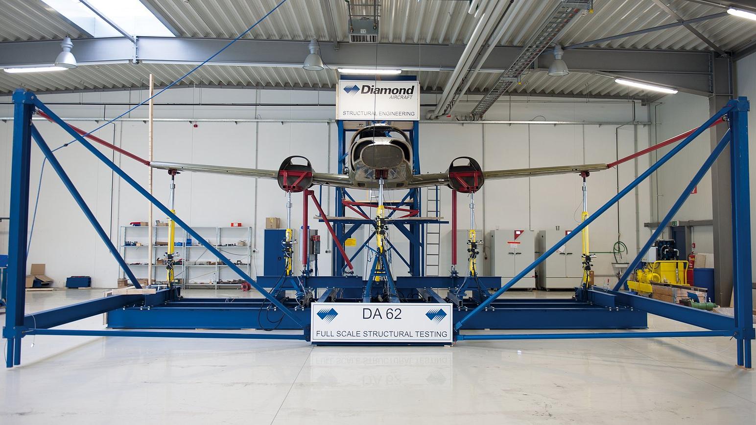 Diamond DA42-VI: Specs & Safety Rating