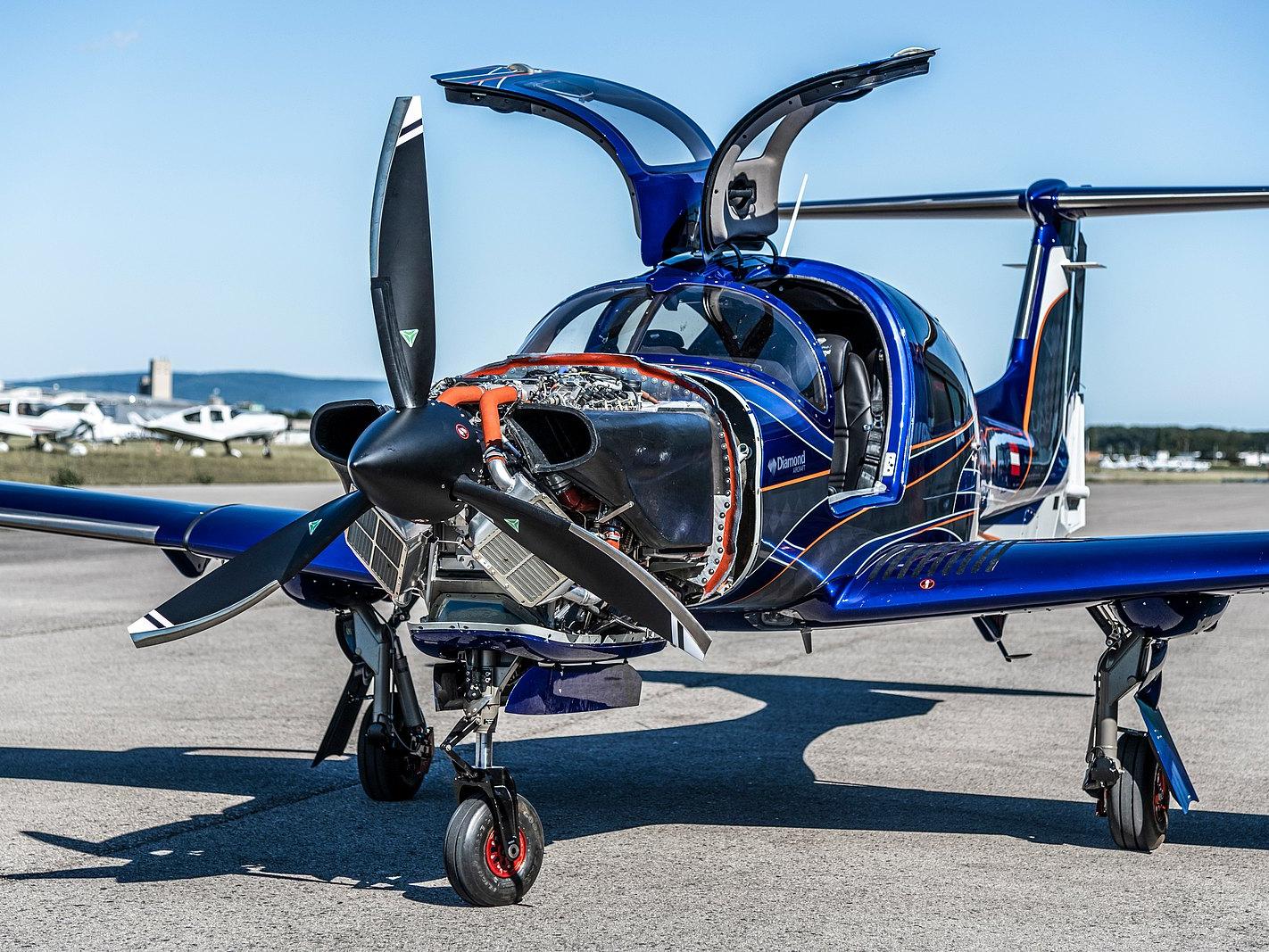 Diamond DA50 RG | Officially FAA Certified