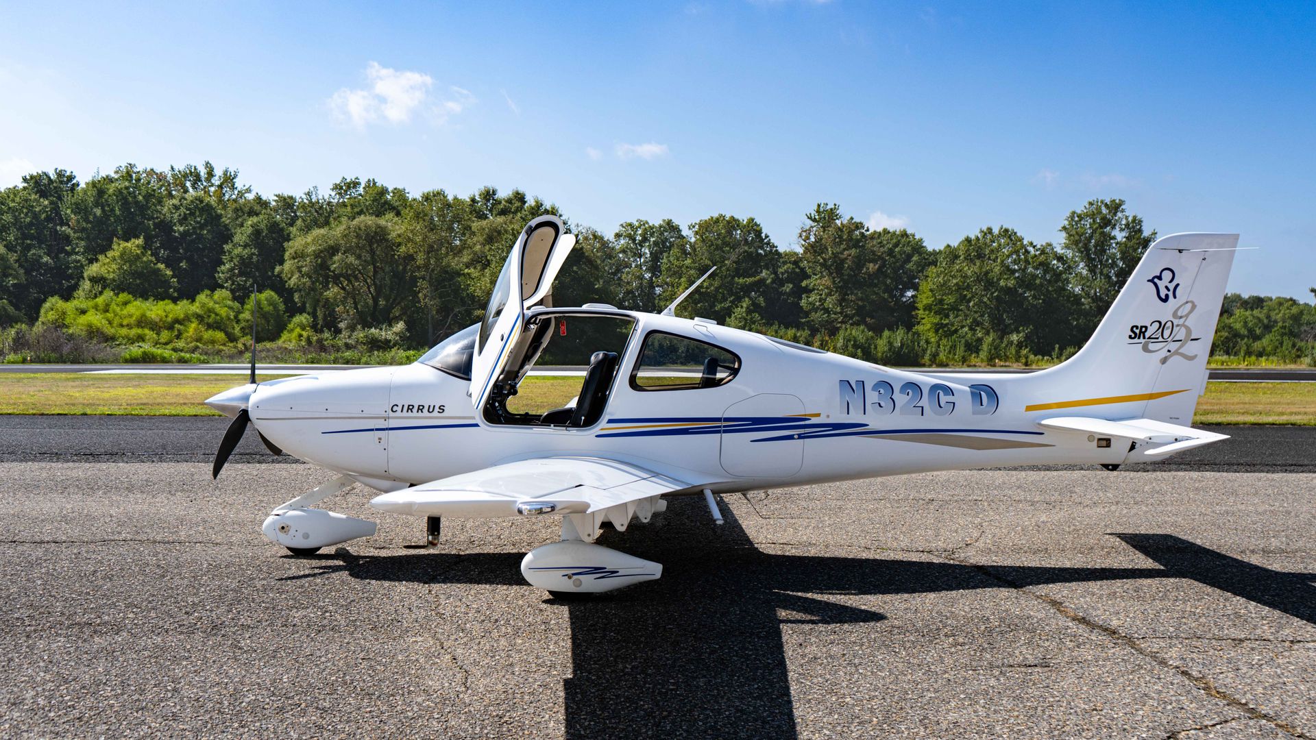 Modern Piston Aircraft for Sale | Diamond, Tecnam & Cirrus